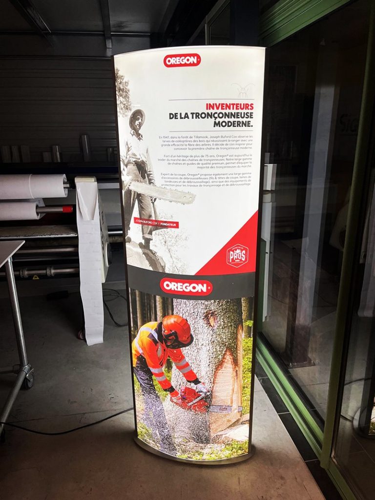 Impression totem intérieur publicitaire | Blog Signa Print